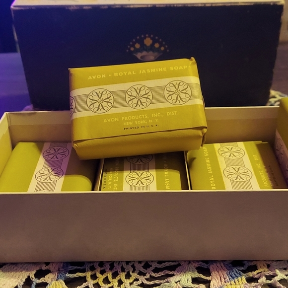 Avon | Bath | Royal Jasmine Soaps Vintage Avon 5 Bars Boxed Set | Poshmark